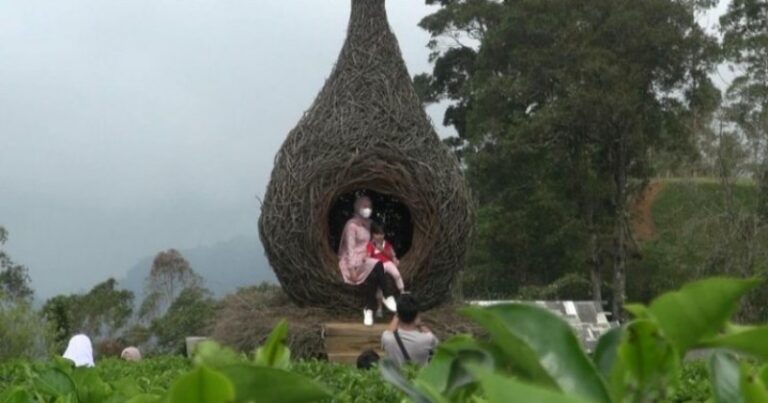 Astro Highland Ciater di 2024: Harga Tiket Masuk, Menu dan Lokasi ...